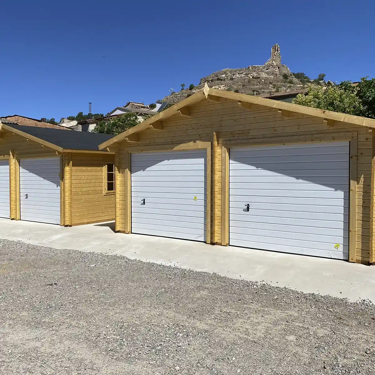 Garajes de madera y Almacén de madera